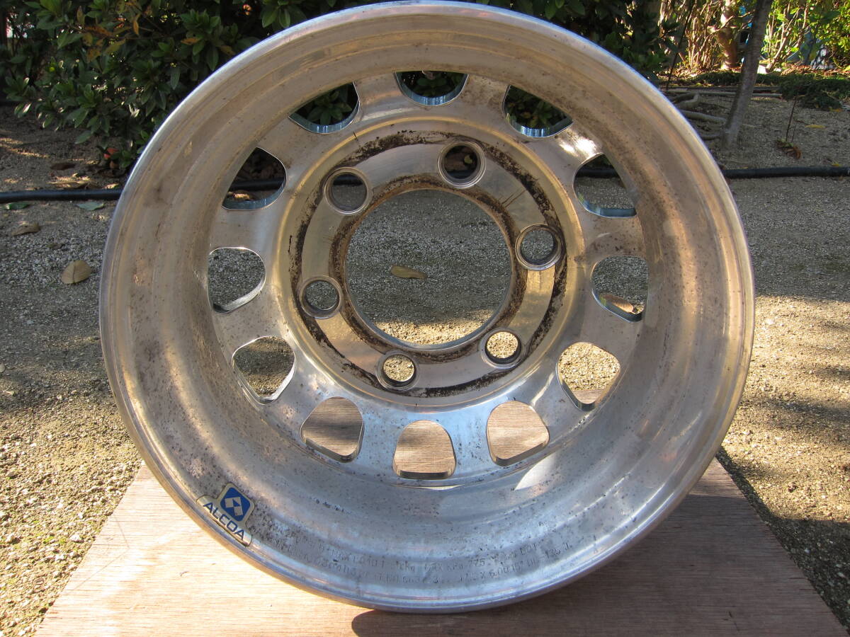Yahoo!オークション - ALCOA 17.5X6.00 135 6穴 重さ11.6㎏ 球面座JIS ...