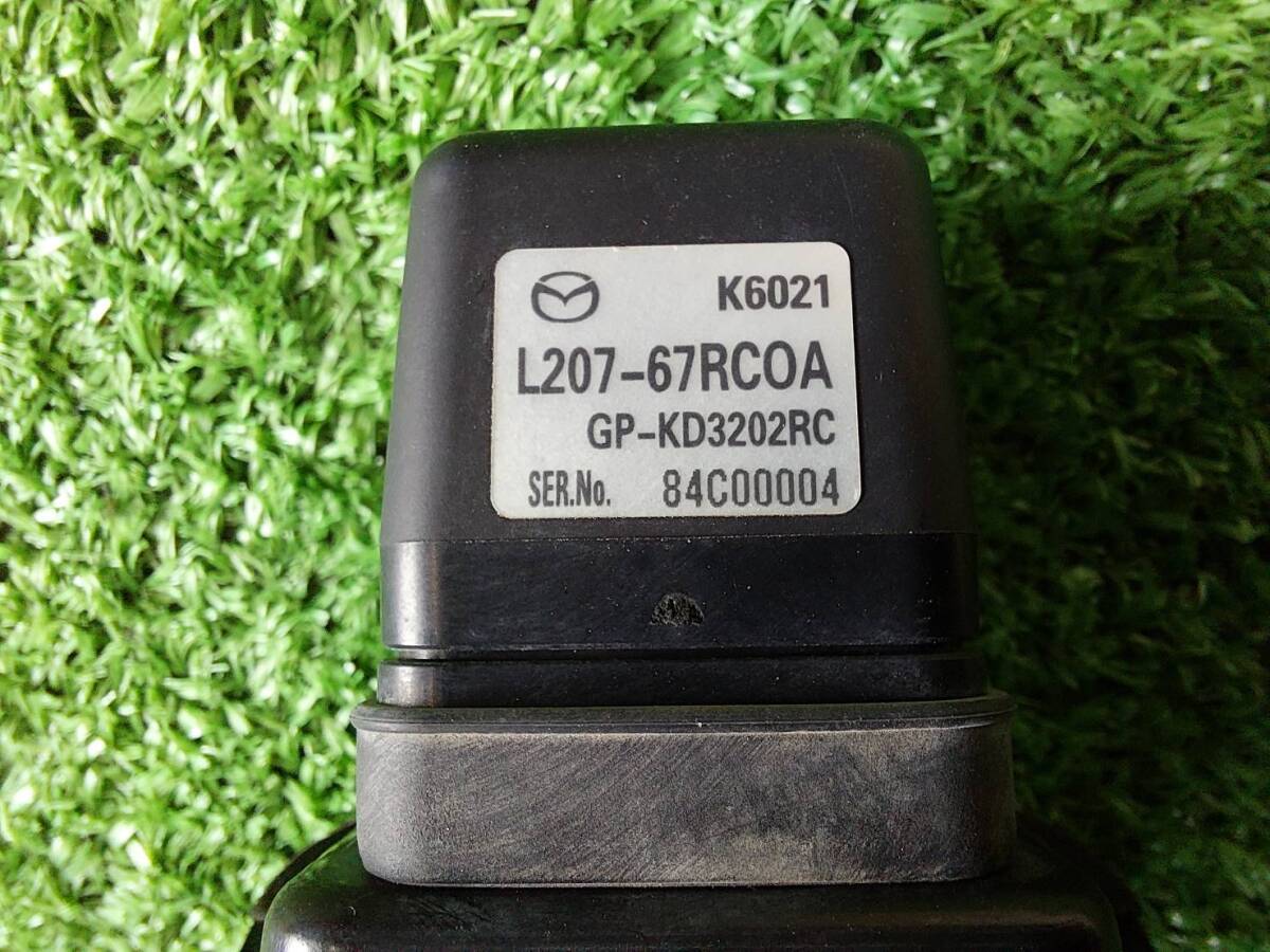 Yahoo!オークション - マツダMPV DBA-LY3P バックカメラ L207-67RCOA ...