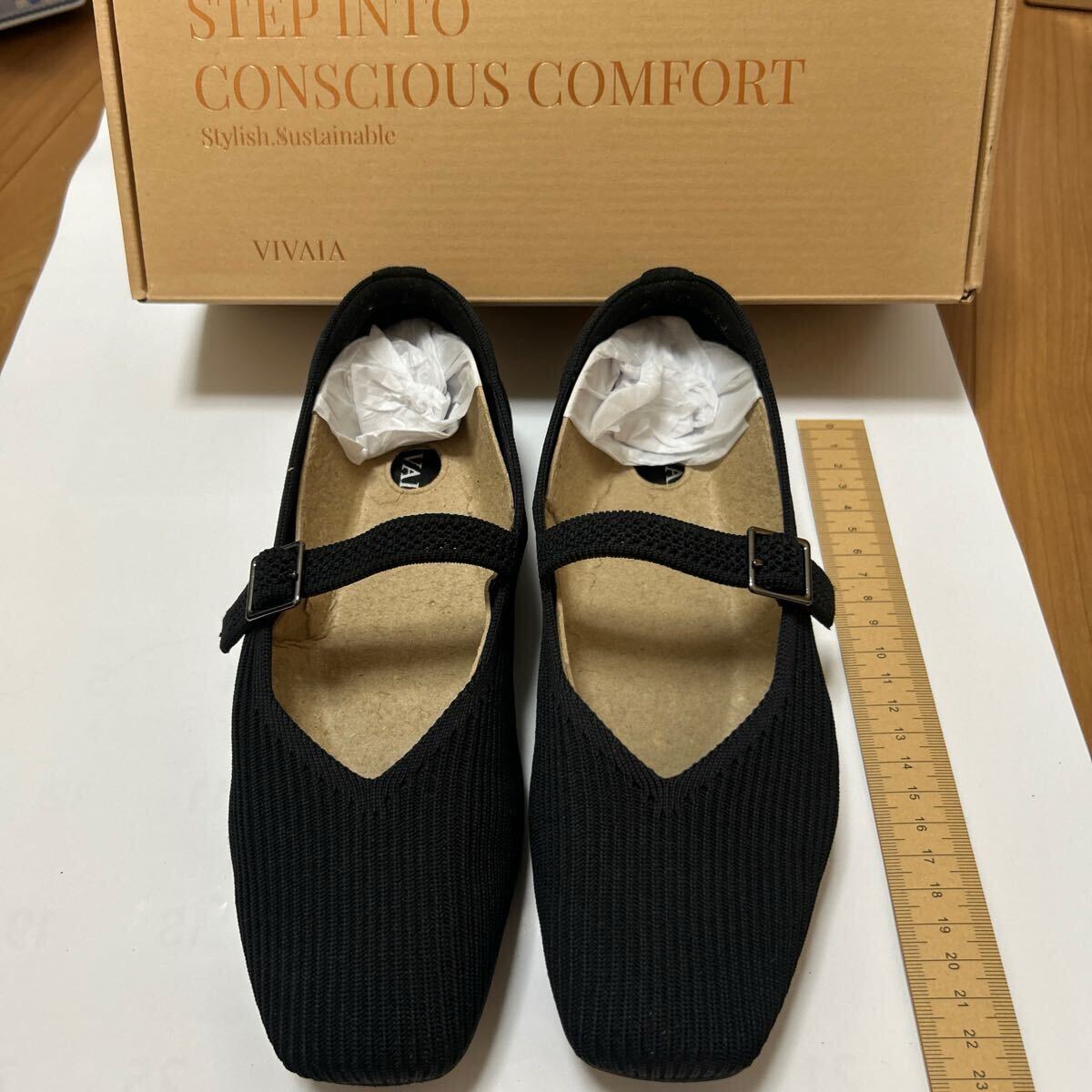 Yahoo!オークション - VIVAIA 黒パンプス 美品 37.5 サイズ 箱有り