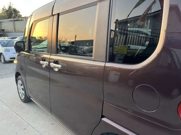 Yahoo!オークション - タント 660 X SA 8インチTVナビ BT Bカメラ新品W...