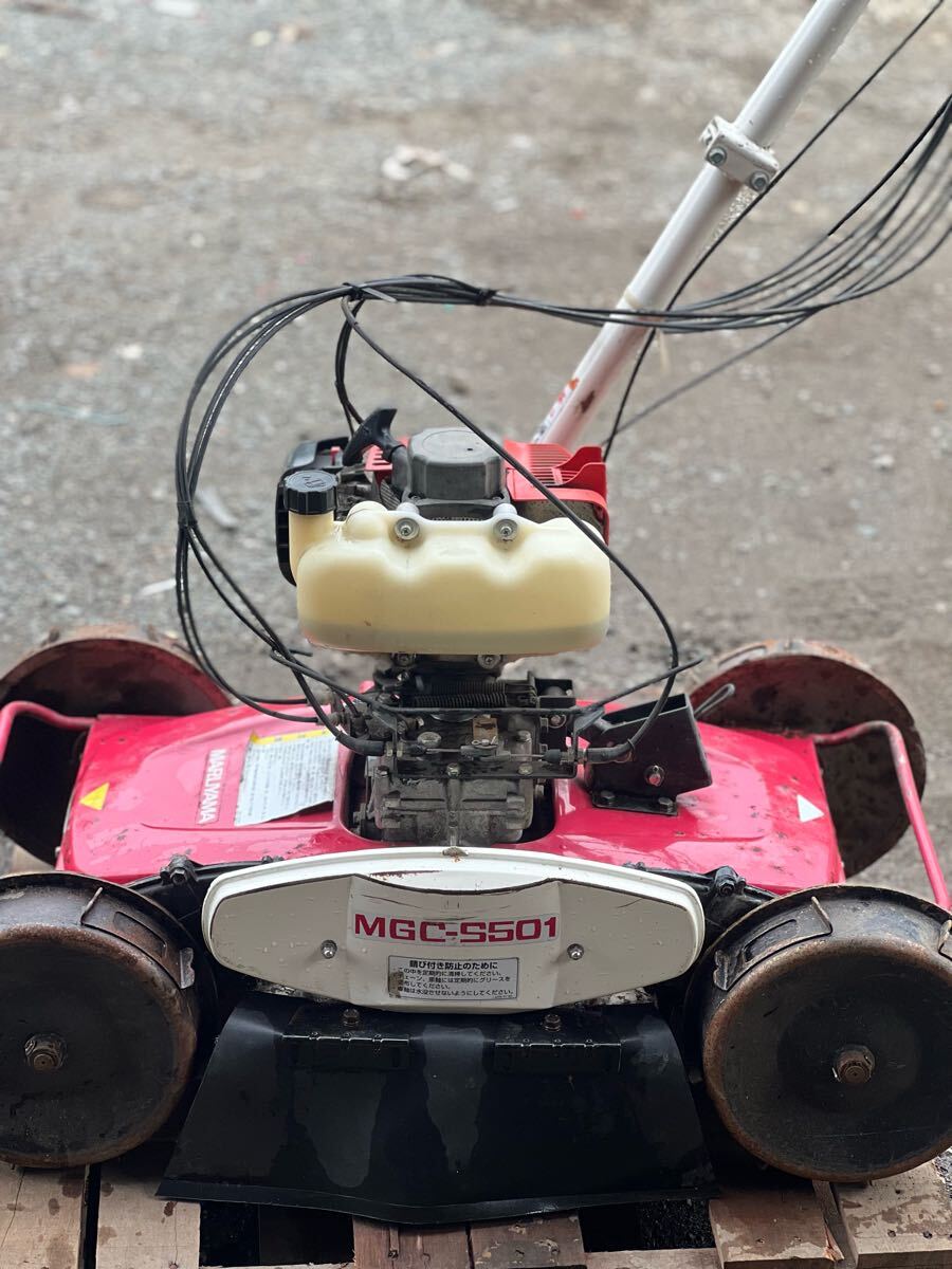 Yahoo!オークション - 中古・整備済】クボタ 自走式草刈機 MGC-S501 エ...