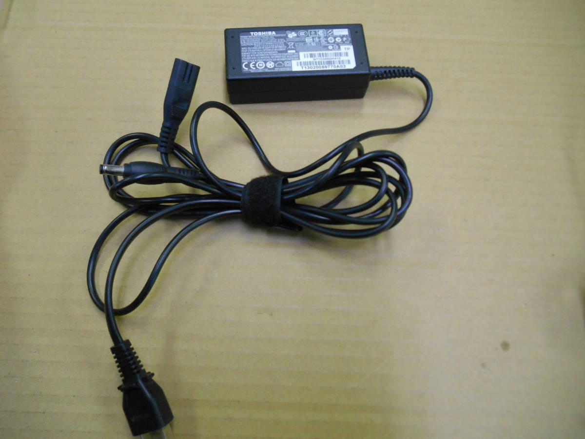 Yahoo!オークション - TOSHIBA 純正 ACアダプタ PA3822U-1ACA 19V 2.37...