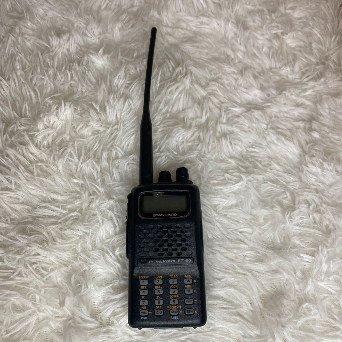 Yahoo!オークション - 【092-005】無線機 FT-60
