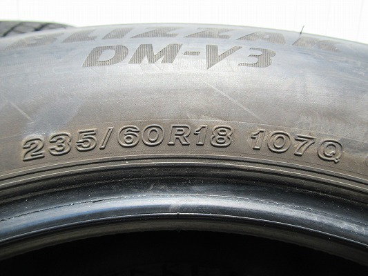 Yahoo!オークション - 【D724】235/60R18 ブリヂストン ブリザック DM-...