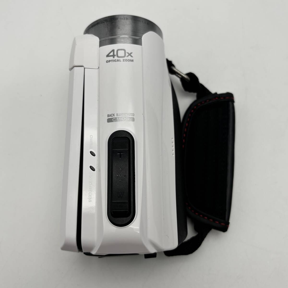 Yahoo!オークション - JVC Everio GZ-B800-W 防水・耐衝撃 フルHDビデ...