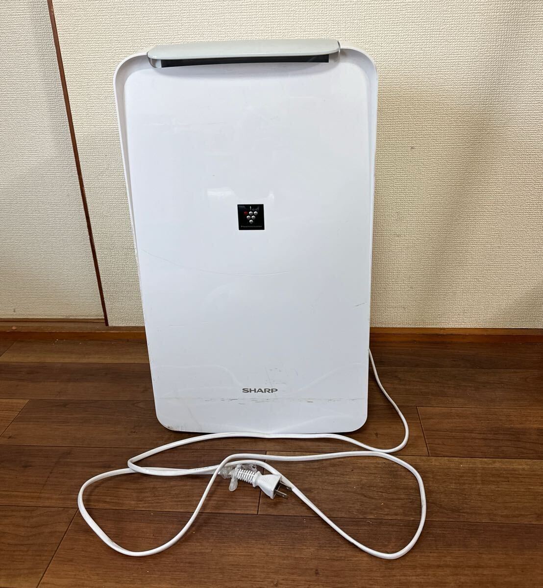 Yahoo!オークション - SHARP シャープ CV-R71-W 除湿機 衣類乾燥除湿機...