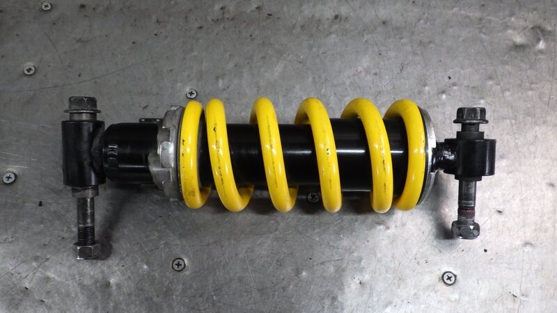 Yahoo!オークション - RGA-171A YZF-R25 ABS有 純正 リア サスペンショ...