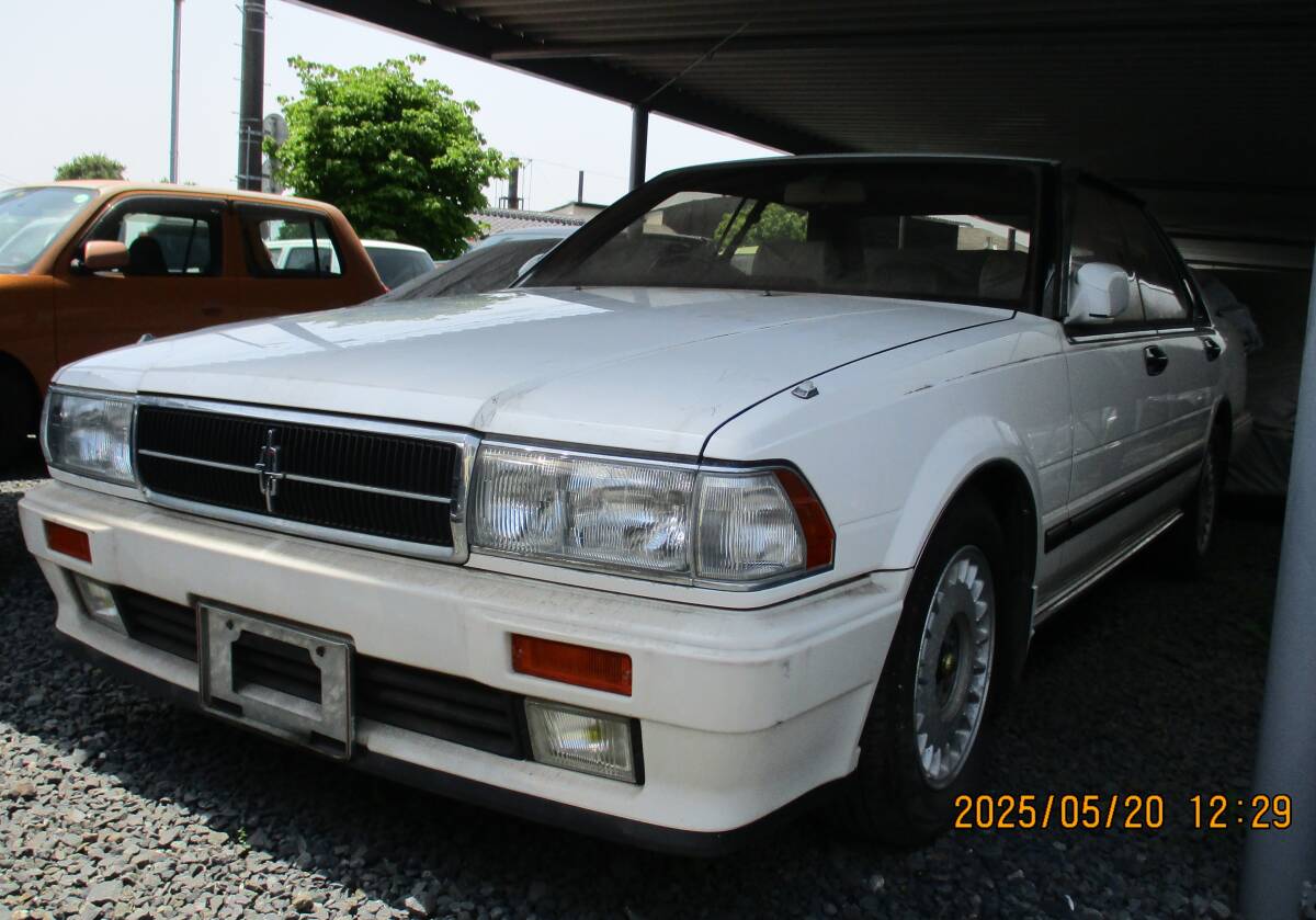 Yahoo!オークション - Y31 ニッサン セドリック グランツーリスモ SV ...