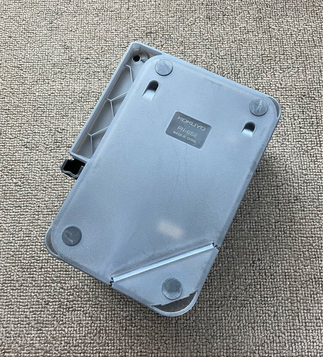 Yahoo!オークション - 二穴パンチ(ラクアケ) PN-G52B コクヨ