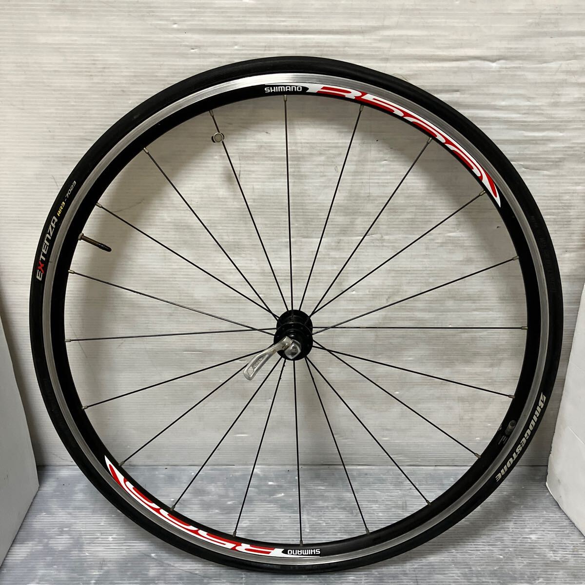 Yahoo!オークション - K437【現品限り】SHIMANO（シマノ） / WH-R500 ...