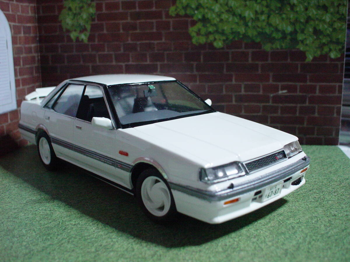 Yahoo!オークション - 1/24 スカイライン4ドアハードトップGTパサージ...