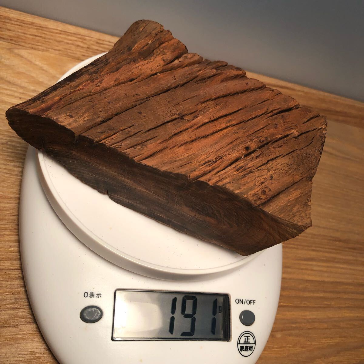 Yahoo!オークション - 古い天然香木 191g 沈香黄熟香原木 茶道具 タニ...