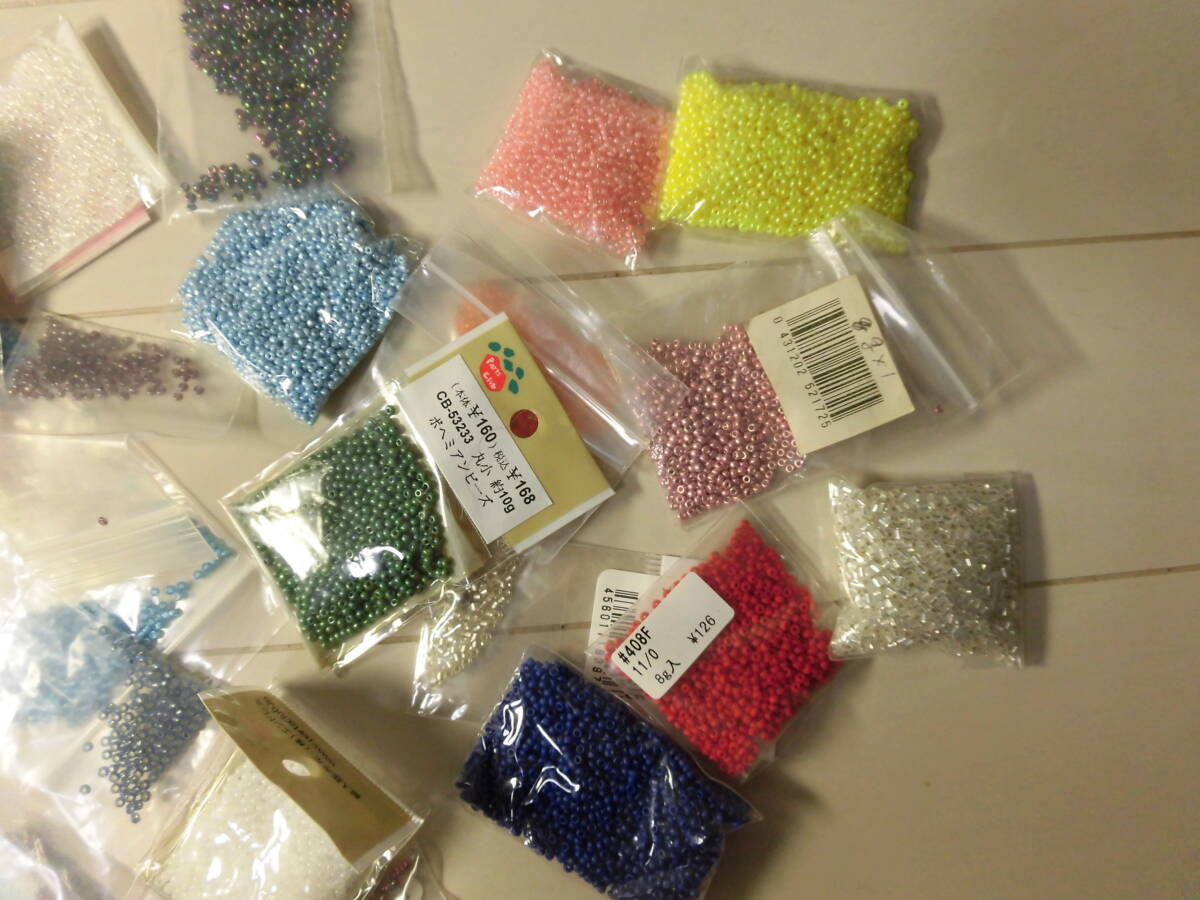 Yahoo!オークション - シードビーズ まとめて 206g ⑫