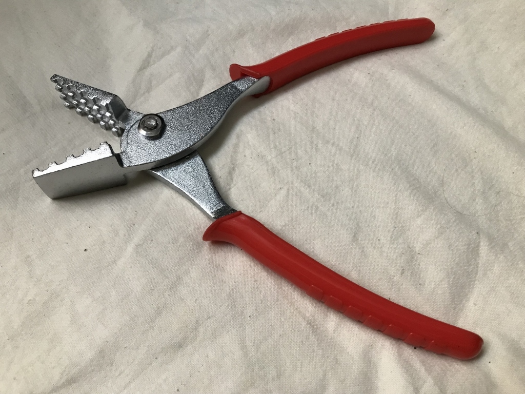 Yahoo!オークション - 【絶版】KTC ホースクリッププライヤ AE92