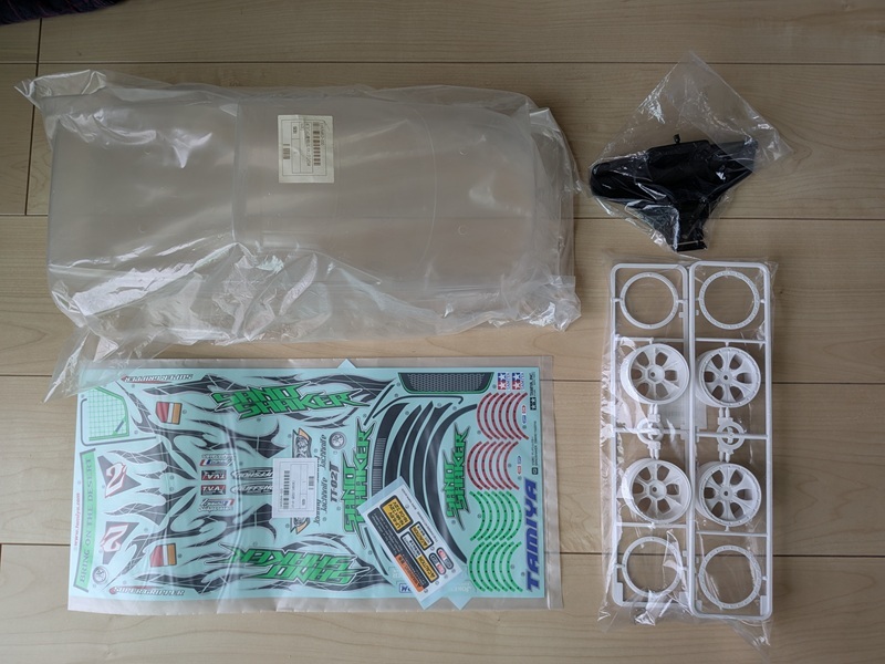 Yahoo!オークション - タミヤ 1/10RC TT-02T サンドシェイカー ボディ ...