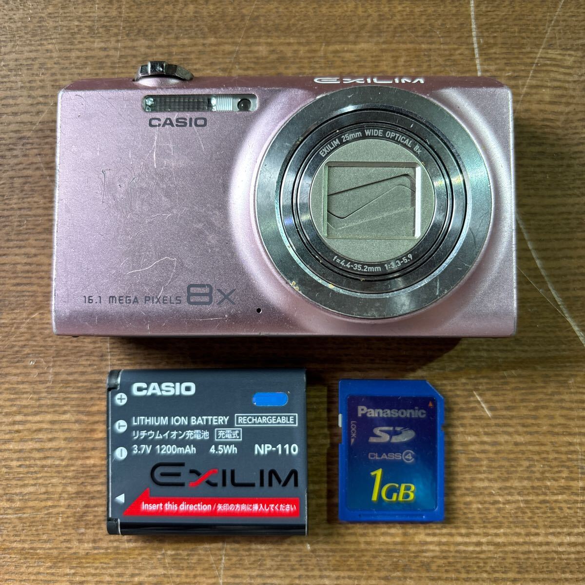 Yahoo!オークション - CASIO カシオ EXILIM エクシリム コンパクトデジ...