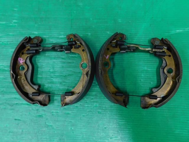 Yahoo!オークション - サンバー V-KS4 Rブレーキパッド 三方開 4WD EN0...