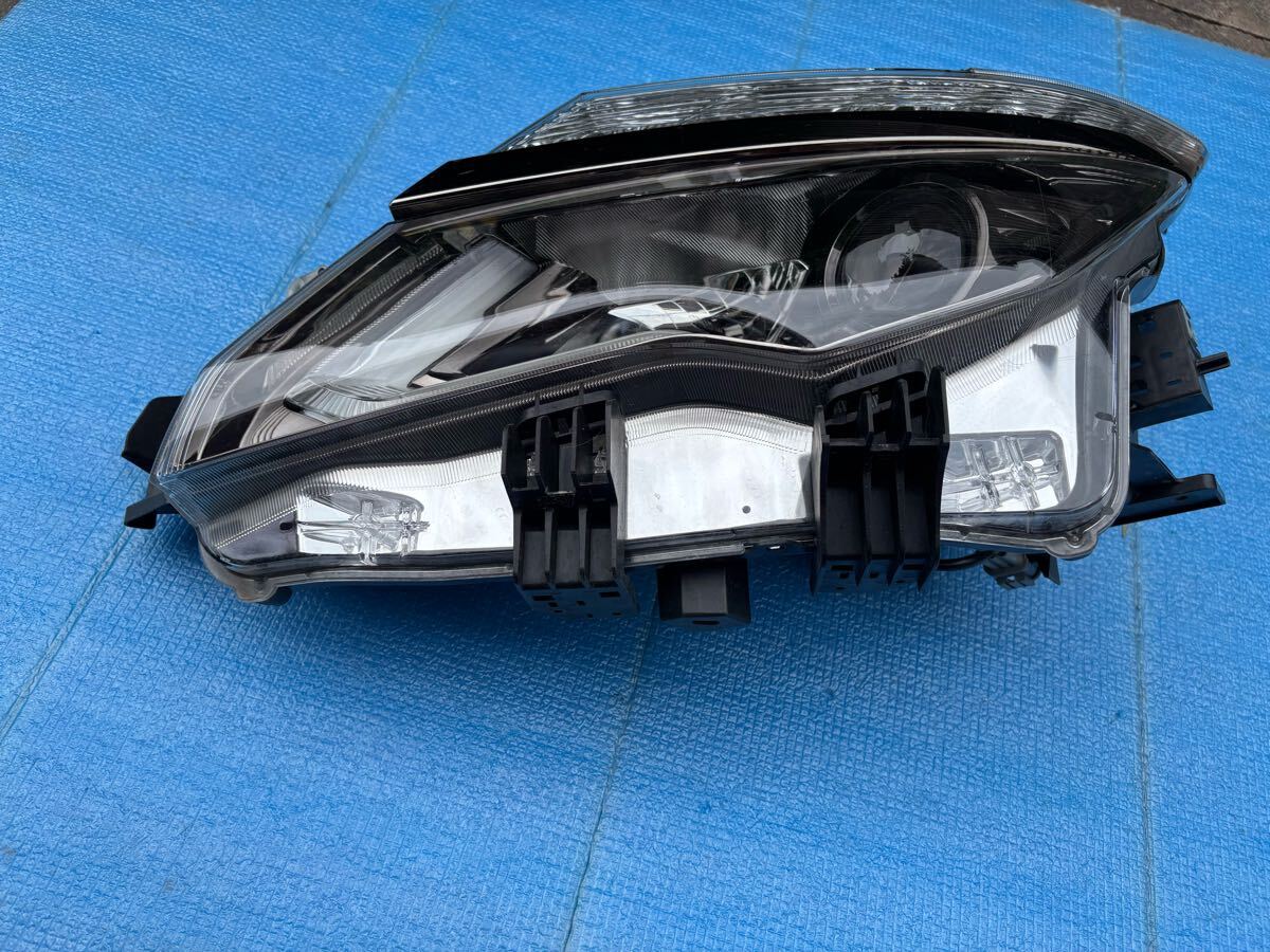 Yahoo!オークション - 日産 エルグランド E52 後期 LED ヘッドライト ...