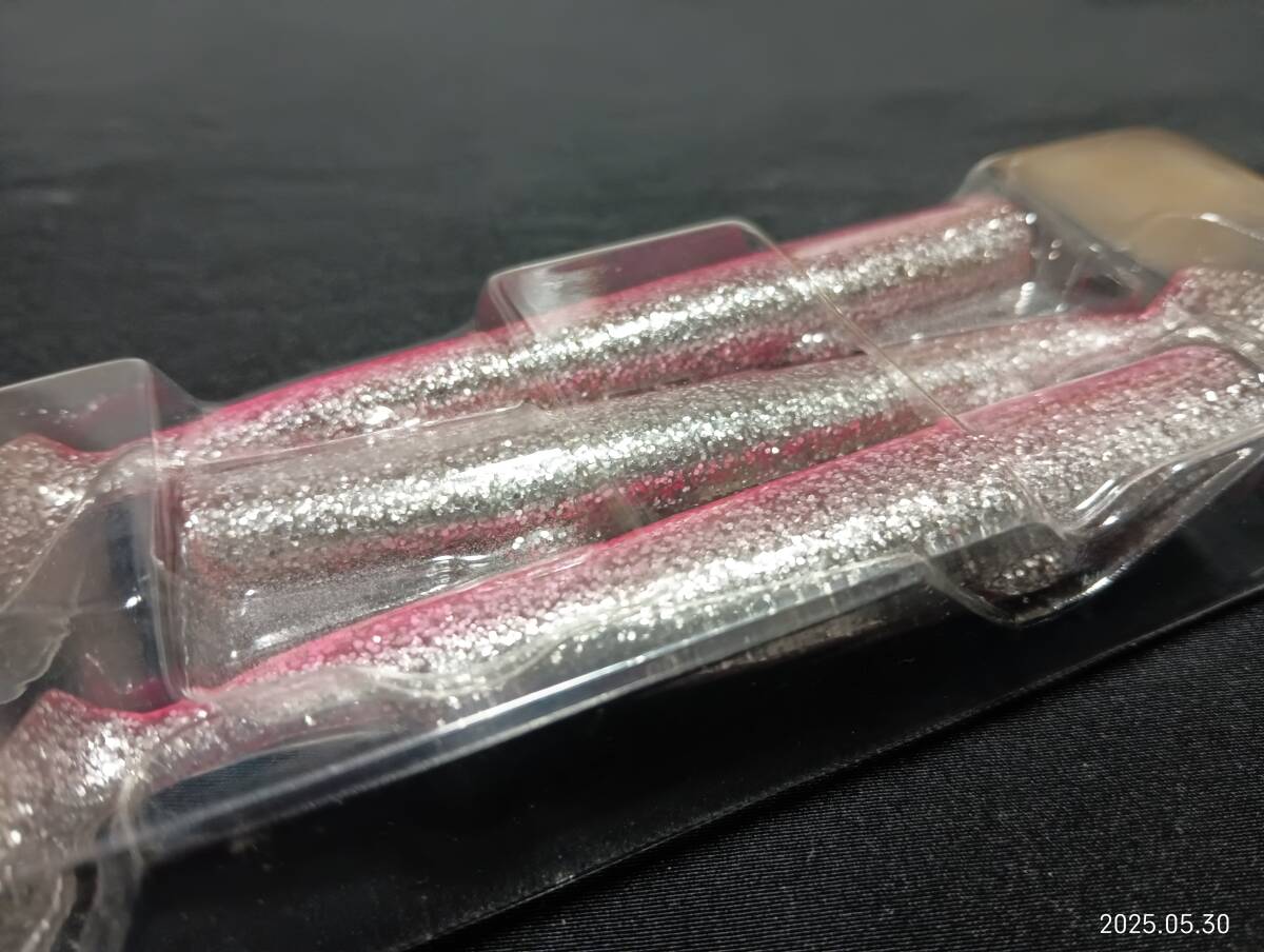 ブルーブルー ジョルティ ワーム 4インチ ピンクシルバー BlueBlue JOLTY 替え 予備 15g 22g 30g 共通 予備ワーム(ミノー)｜売買されたオークション情報、yahoo ...