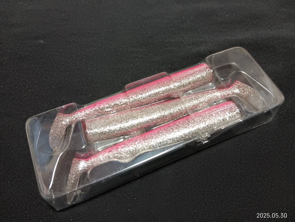 ブルーブルー ジョルティ ワーム 4インチ ピンクシルバー BlueBlue JOLTY 替え 予備 15g 22g 30g 共通 予備ワーム(ミノー)｜売買されたオークション情報、yahoo ...