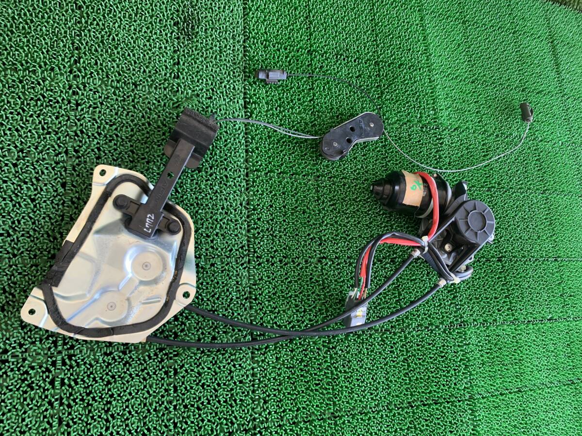 Yahoo!オークション - 即決値段 動作OK Z10-3 三菱 デリカD5 CV5W CV...