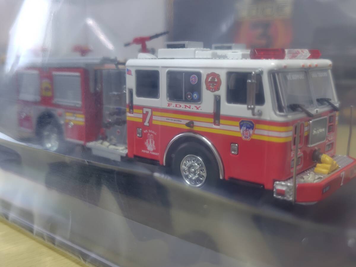 Yahoo!オークション - 絶版希少 限定品 CODE3 1/64 FDNYニューヨーク消...
