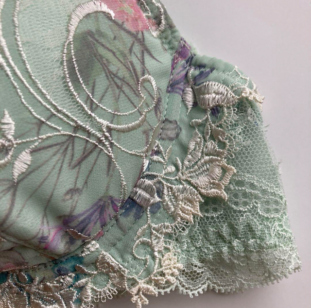 Yahoo!オークション - ワコール トレフル ブラ D65 & ショーツ M 2点セ...