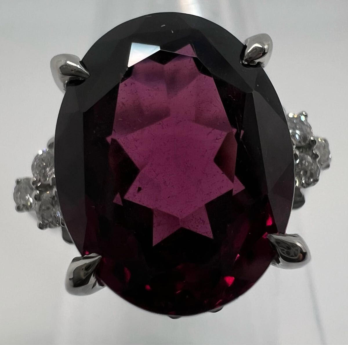 Yahoo!オークション - 1円 Pt900 色石 6.69ct ダイヤモンド 0.11ct 12...