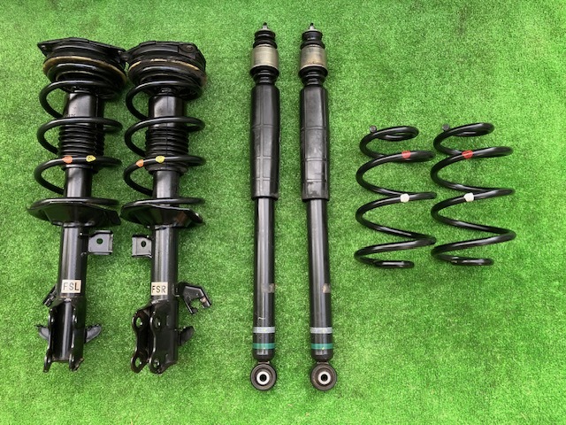 Yahoo!オークション - Z12 キューブ 15X 2WD 純正サスペンション Fスト...