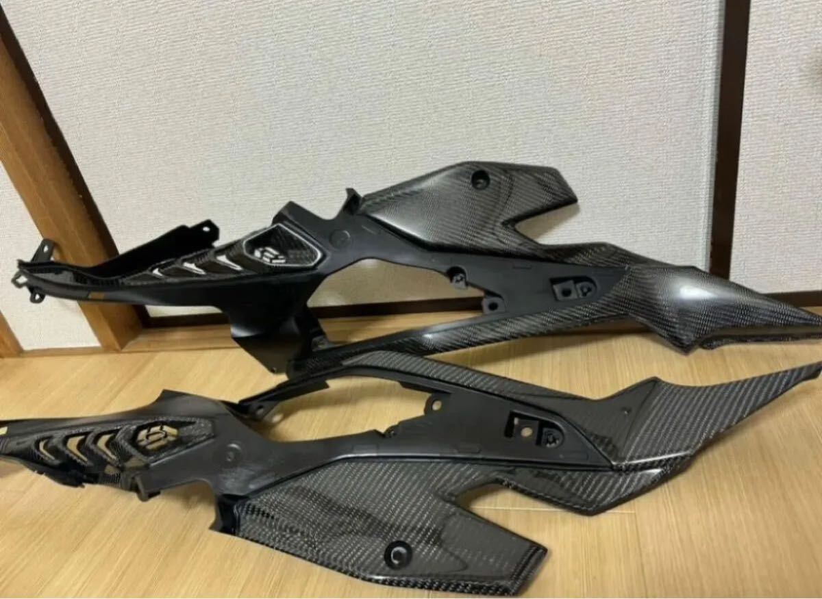 Yahoo!オークション - ZX25R/ZX25RR/ZX4R カーボンニーグリップセット