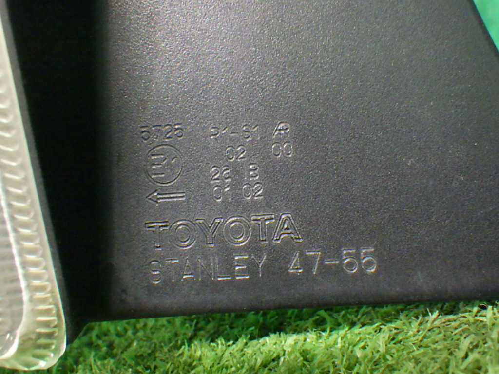 Yahoo!オークション - プリウス[ZVW30]G’s ブレーキランプ左右テール...