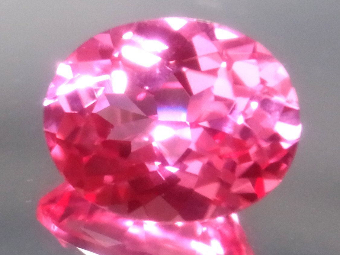 Yahoo!オークション - 3.49ct 新品・新色ピーチカラー合成コランダム ...