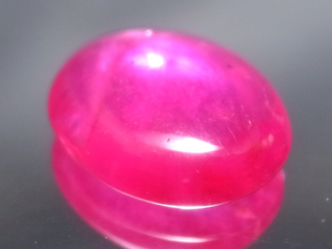 Yahoo!オークション - 3.81ct 新品・天然ルビーカボションカット モザ...