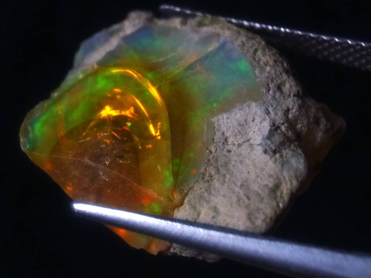 Yahoo!オークション - 13.66ct 新品・天然オパール母岩付き原石 エチオ...