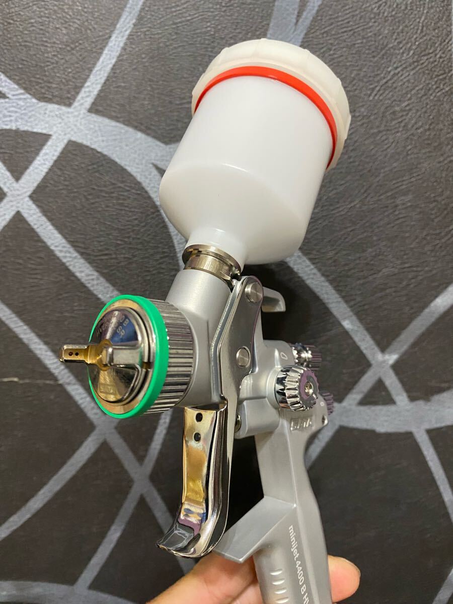 Yahoo!オークション - SATA minijet 4400 B HVLP 1.2 SR 塗料カップ付 ...