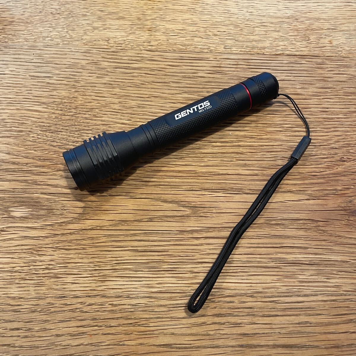 Yahoo!オークション - GENTOS MG-732D LED フラッシュライト 懐中電灯 ...