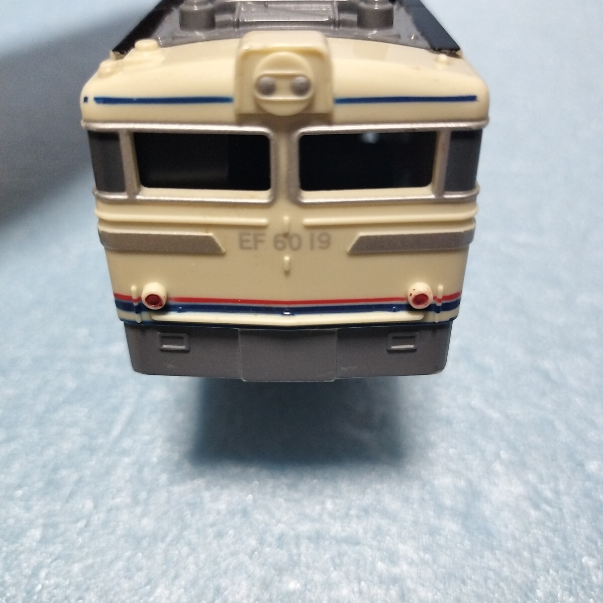 Yahoo!オークション - プラレール「EF60 19」内カバーなし やすらぎ
