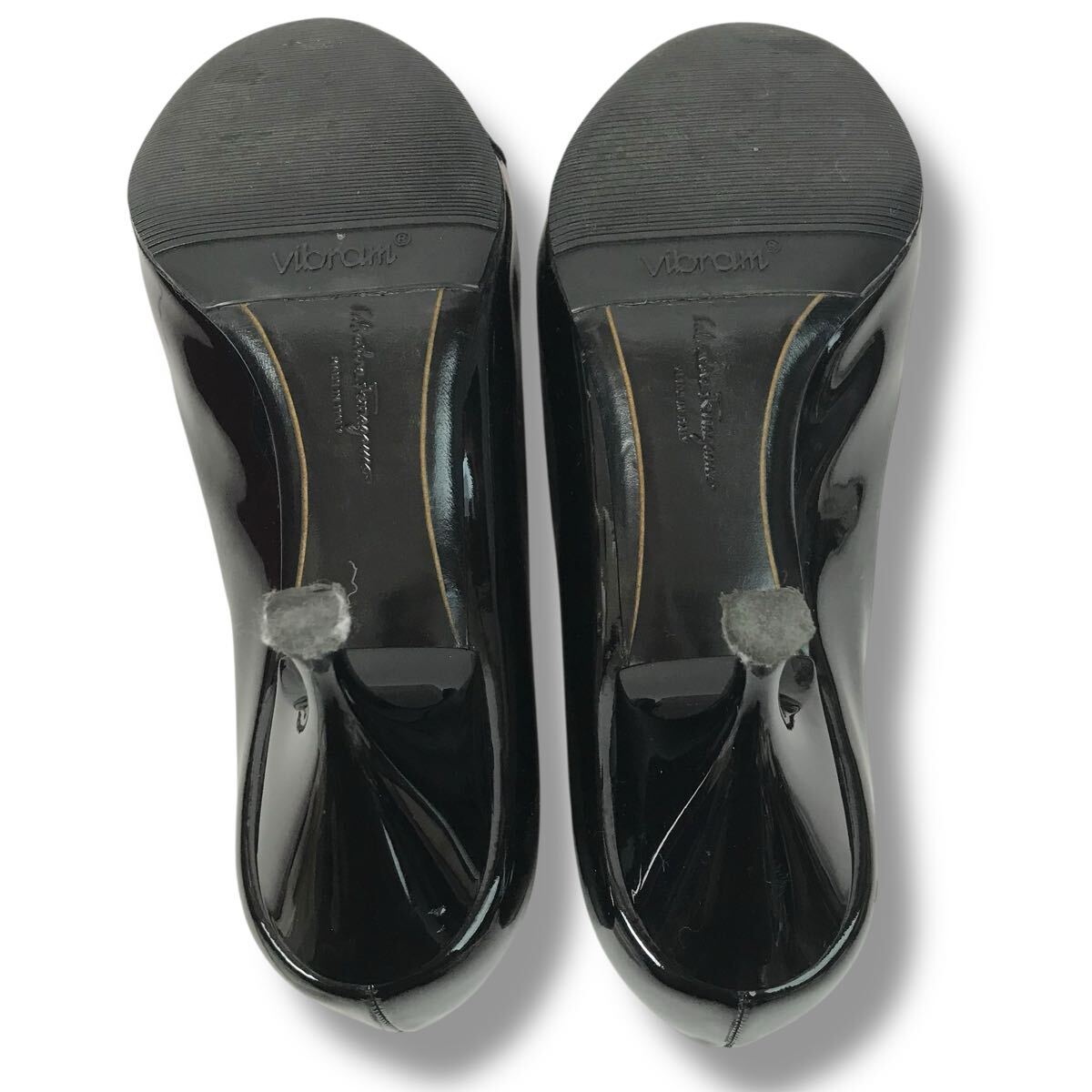 Yahoo!オークション - y189 Salvatore Ferragamo サルヴァトーレフェラ...