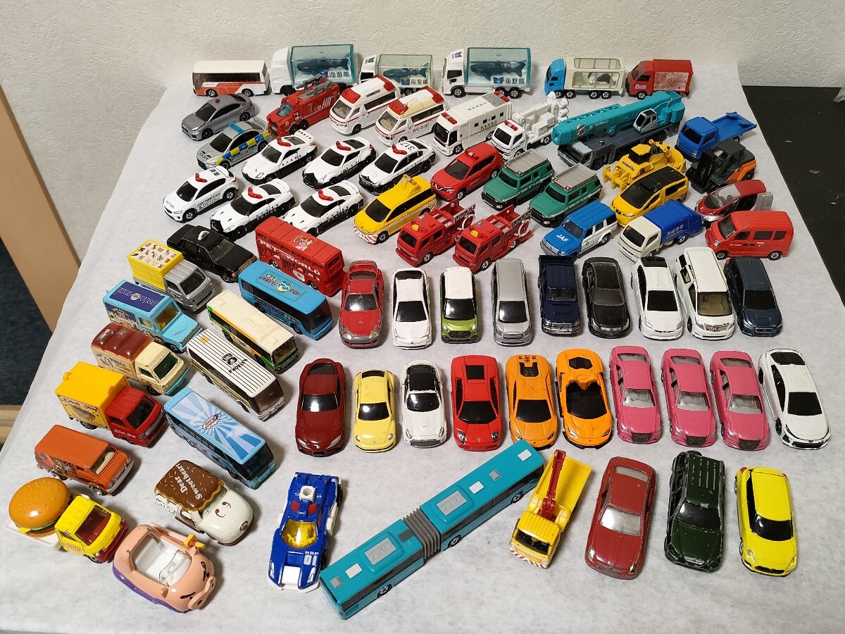 Yahoo!オークション - トミカ ミニカー 大量まとめて TOMICA TOMY 約73...