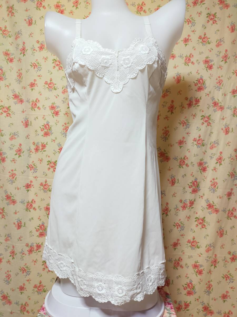 Yahoo!オークション - ティーンズ系 ジュニアスリップ B80 丈80 吊り...