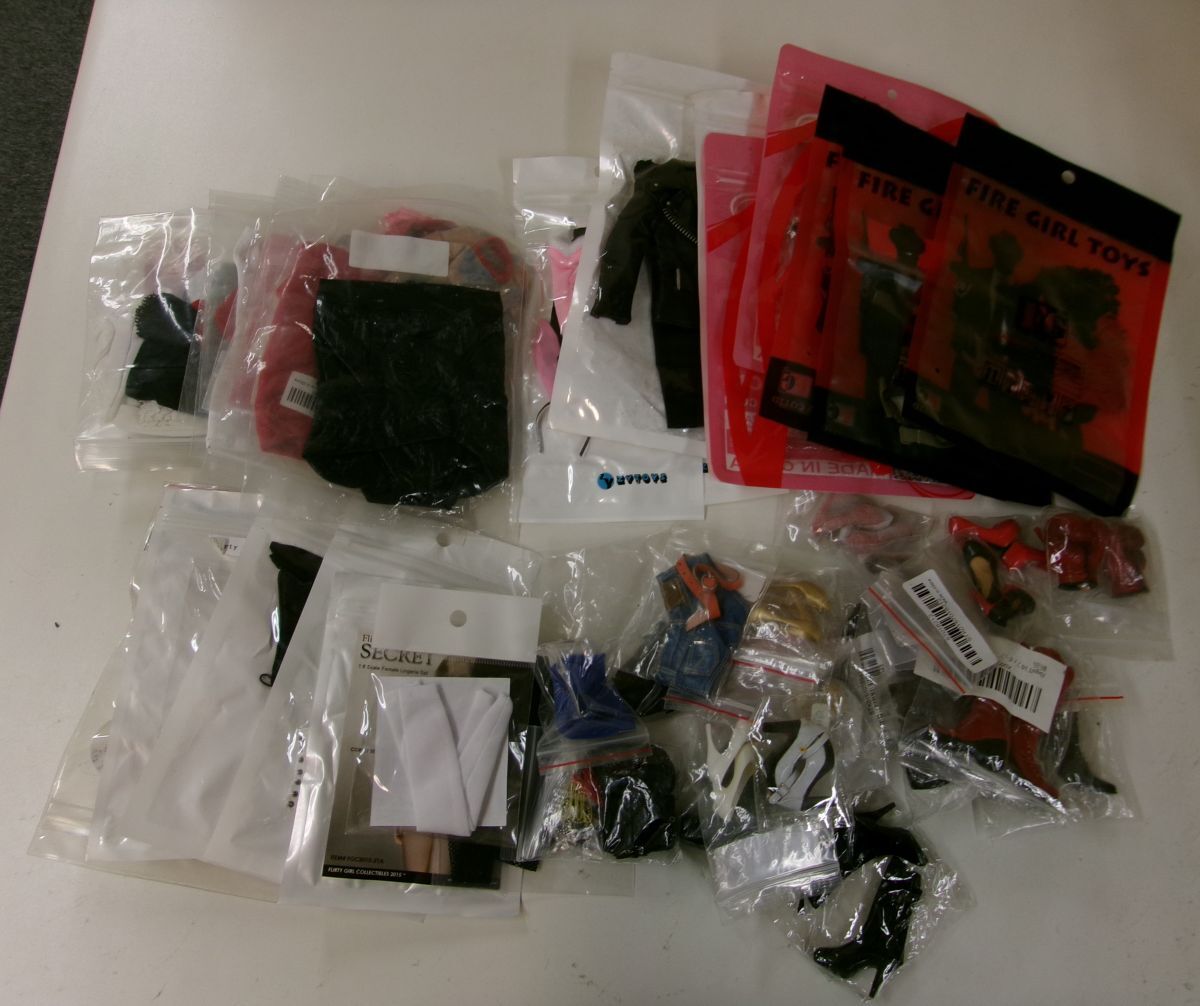 Yahoo!オークション - #s49【梱60】ZYTOYS FIRE GIRL TOYS 他 1/6 フィ...