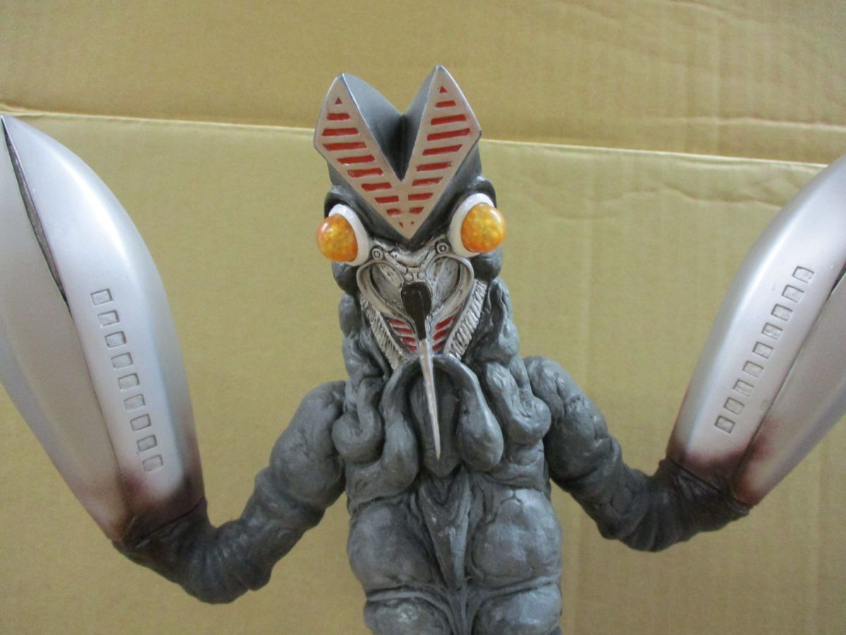 Yahoo!オークション - #w44【梱100】バンプレスト ウルトラマン バルタ...