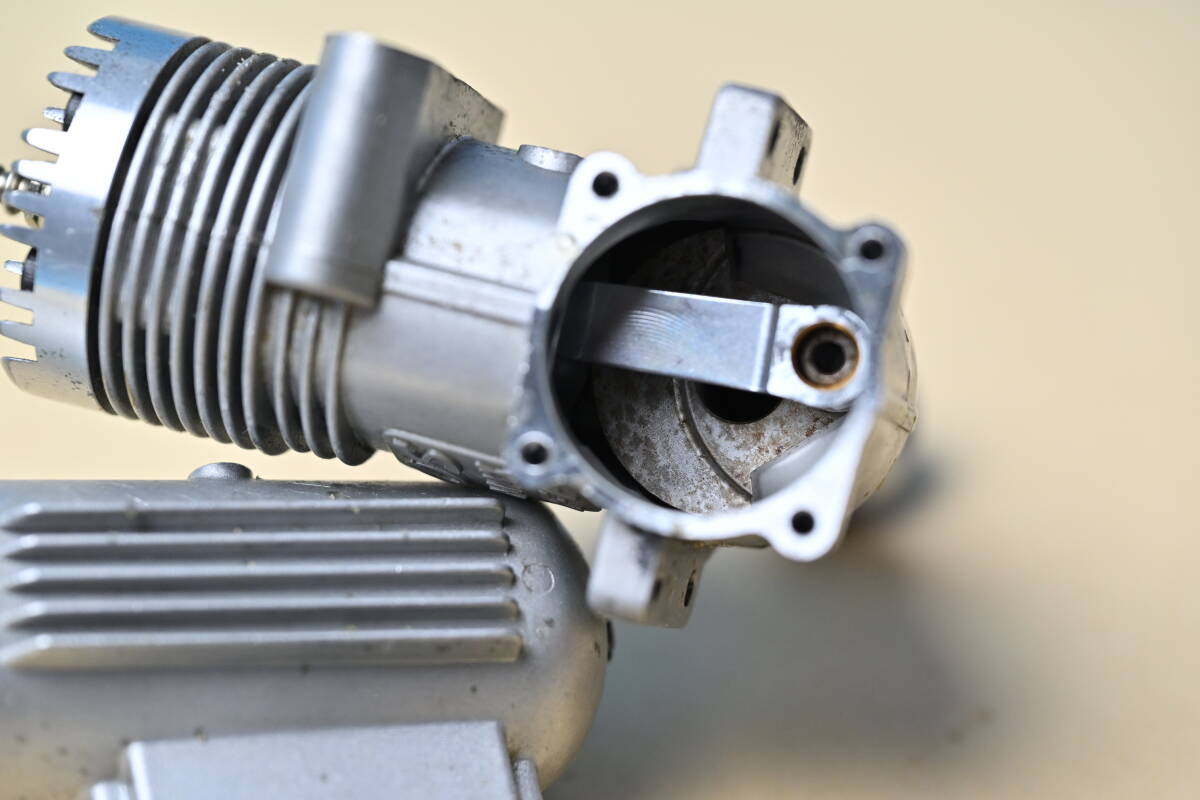 Yahoo!オークション - OS MAX-FP35 2サイクルエンジン マフラー付き