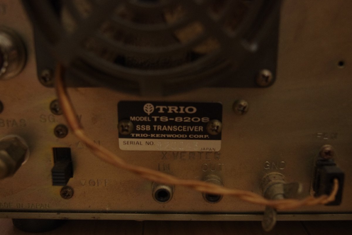 Yahoo!オークション - ジャンク TRIO トリオ TS-820S SSB TRANSCEIVER ...