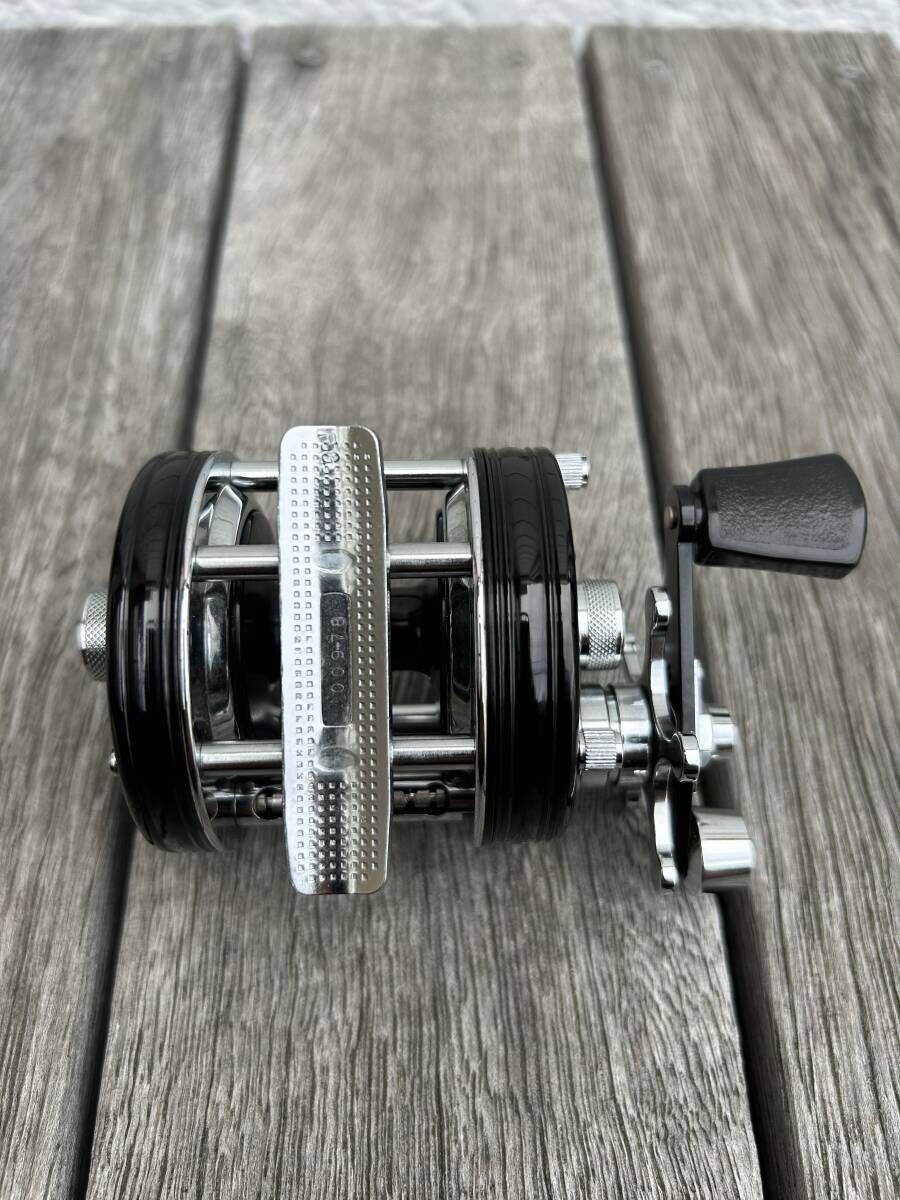 Yahoo!オークション - 新品 ABU Garcia Ambassadeur 5000C 25years 009...