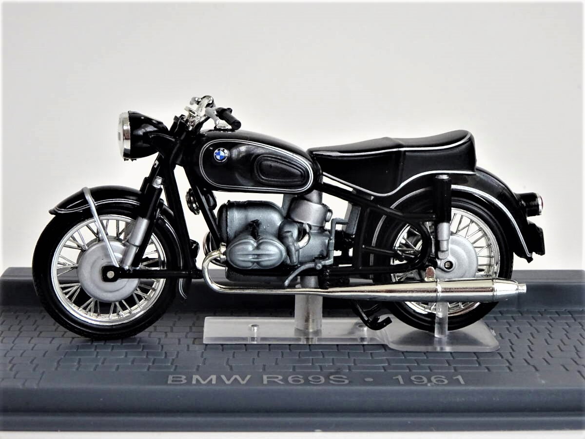 Yahoo!オークション - #1/24 BMW R69S 1961 by Ixo
