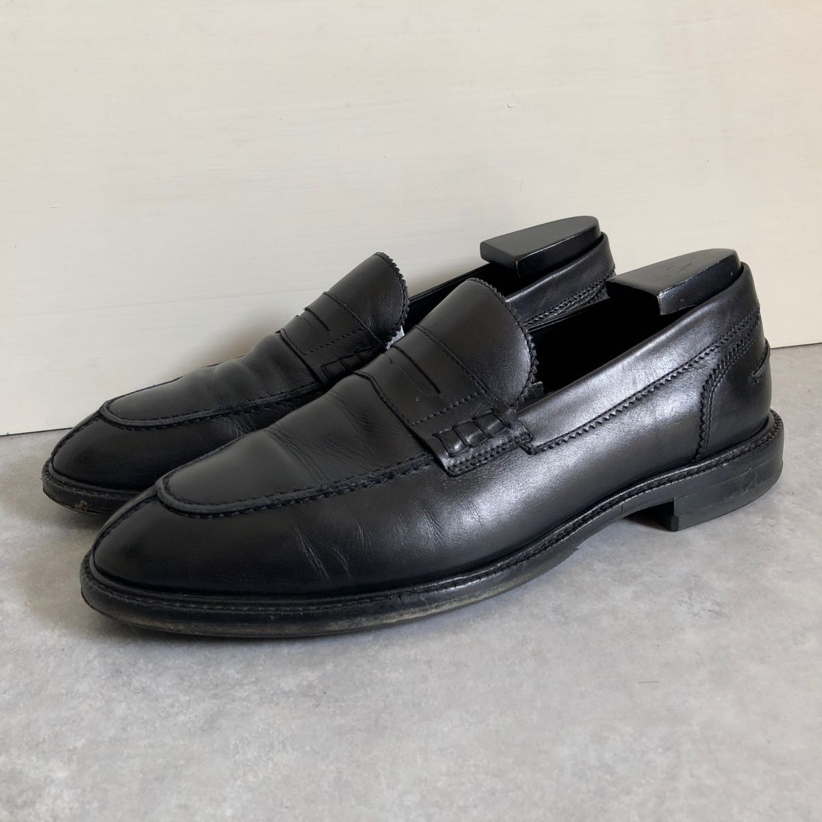 Yahoo!オークション - GEOX Yチップ レザー ローファー 革靴 ジェオッ...