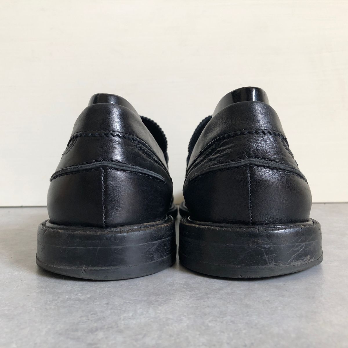 Yahoo!オークション - GEOX Yチップ レザー ローファー 革靴 ジェオッ...