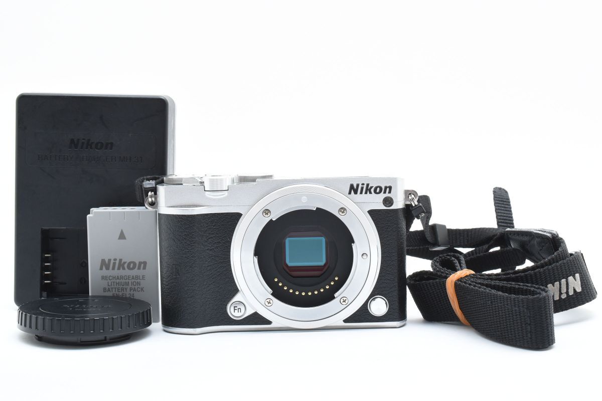 Yahoo!オークション - #c522 実用品 Nikon ニコン 1 J5 ボディ