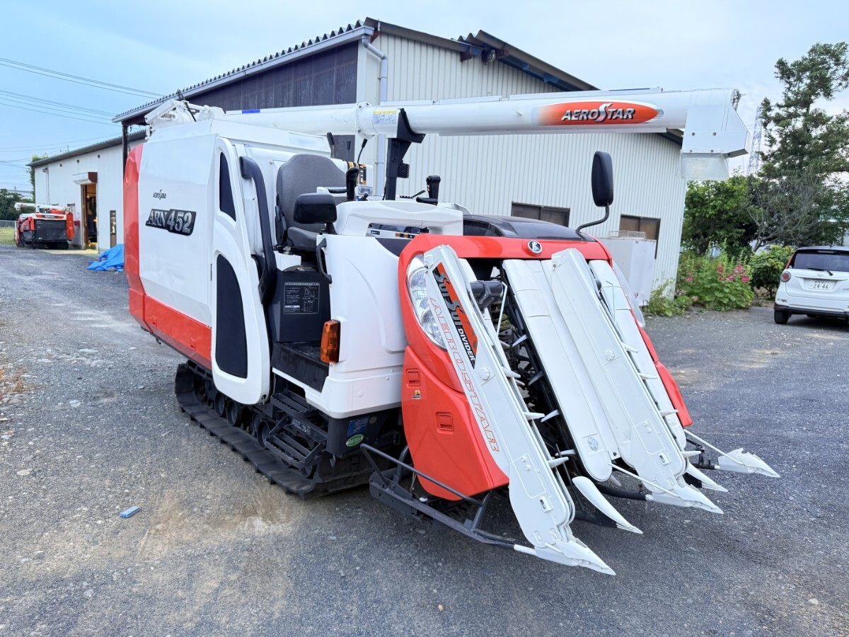 Yahoo!オークション - クボタコンバイン ARN452 52馬力 4条刈 451時間 ...